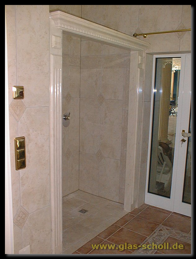 1flgl. Ganzglas-Dusche mit Seitenteil (Atlantika-Beschlag gold) von ... 1flgl. Ganzglas-Dusche mit Seitenteil (Atlantika-Beschlag gold) von ...